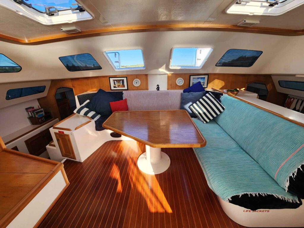 1999 Perry 43 - Three Little Birds - The Yacht Sales Co.