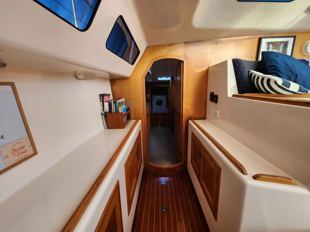 1999 Perry 43 - Three Little Birds - The Yacht Sales Co.
