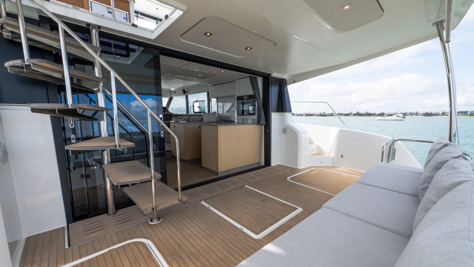 2018 Fountaine Pajot MY44 / MY6 - Amara - The Yacht Sales Co.