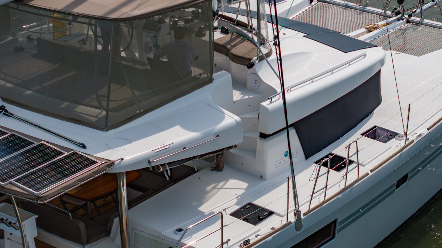 2017 Lagoon 52F - Paradise - The Yacht Sales Co.
